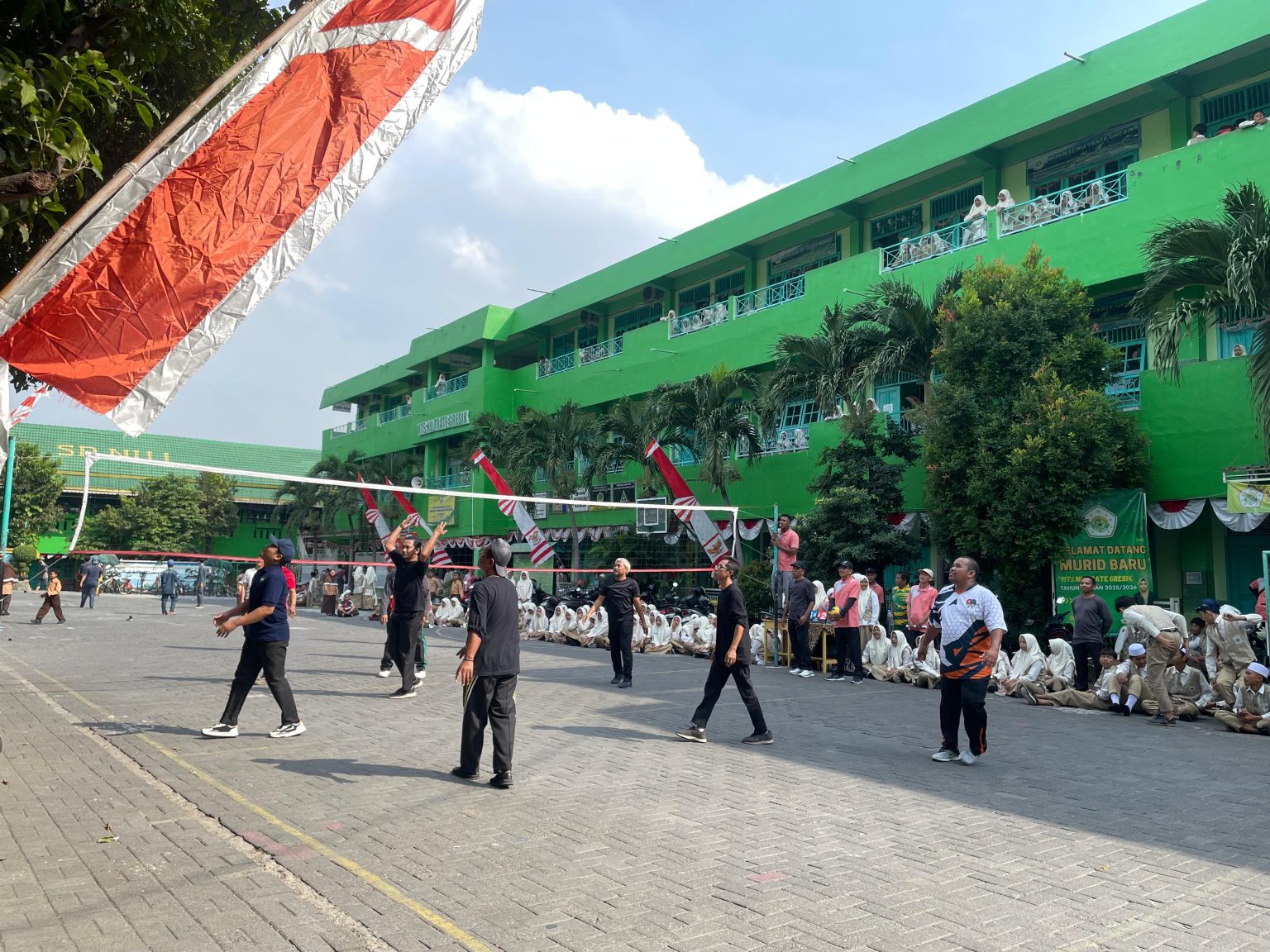 Rayakan Kemerdekaan, Yayasan PPNU Trate Gresik Hidupkan Spirit ...